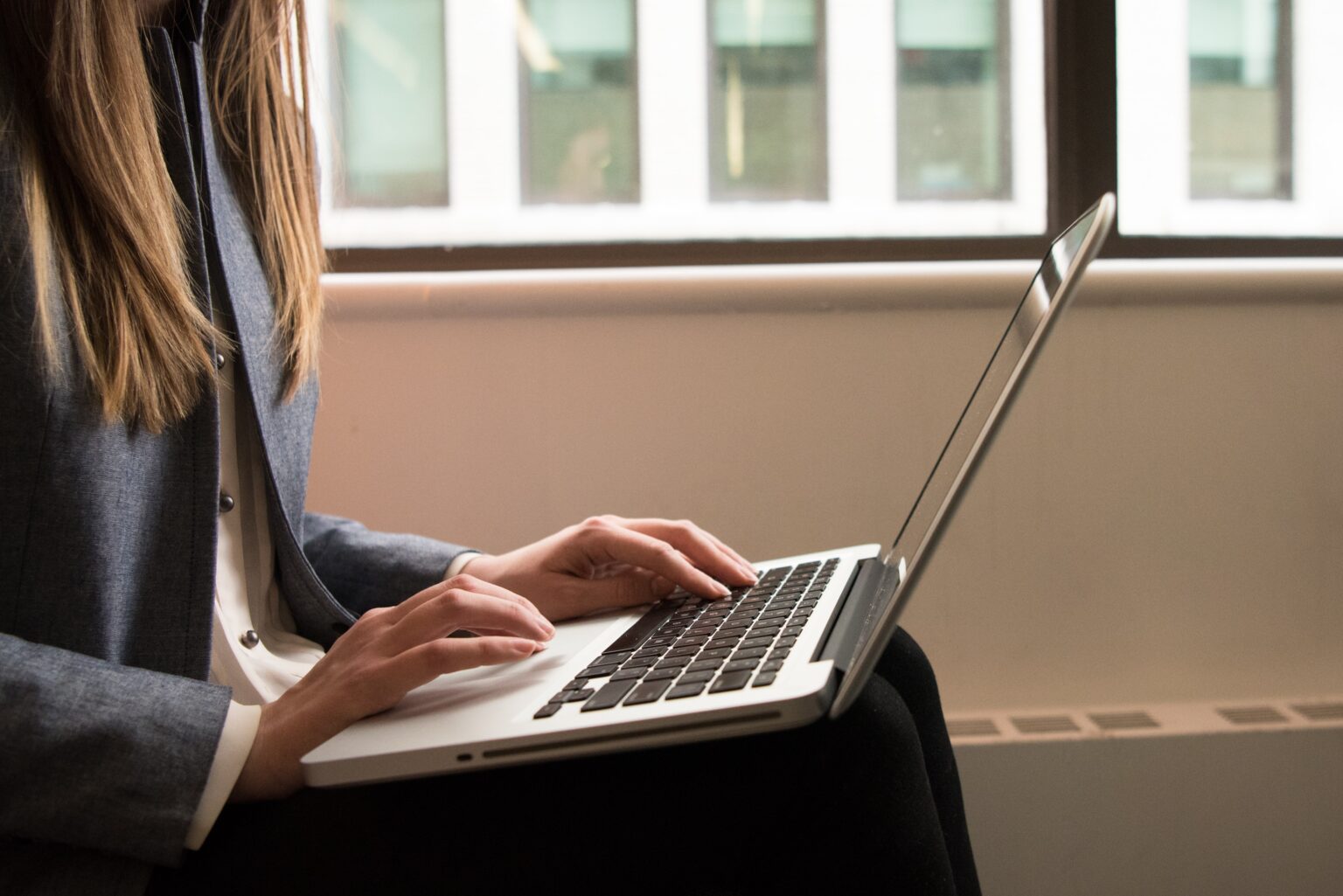 ChatGPT vs. Microsoft 365 Copilot – welke AI past bij jouw organisatie ...